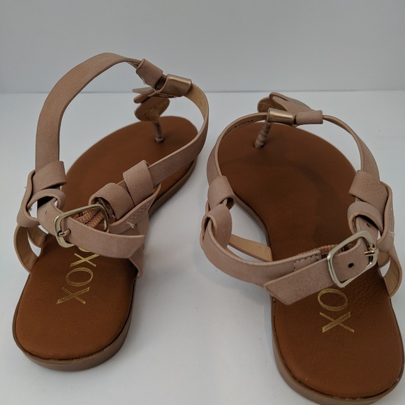 XOXO | Shoes | Xoxo Womens Sandals Size 5m | Poshmark